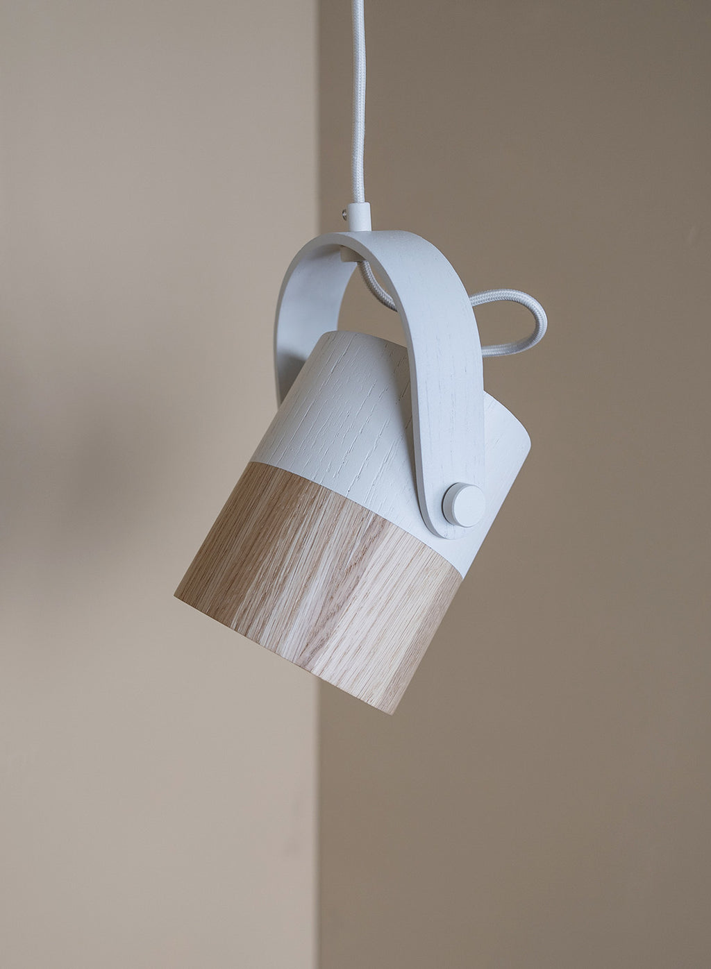 HANGING SPOT U half white | Pendant Light – Lighting Fixtures
