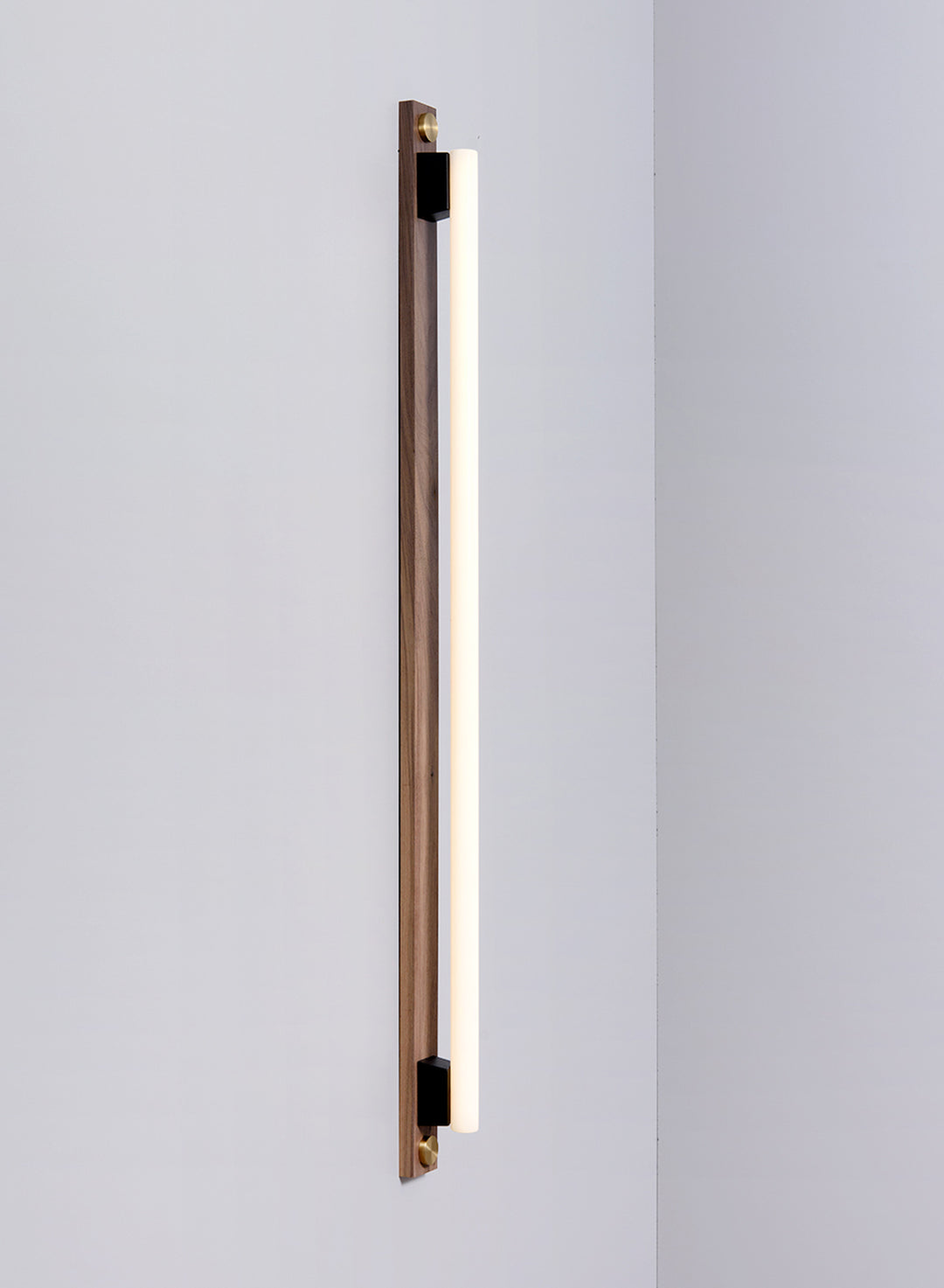 LINESTRA 110 walnut | Wall Light – Lighting Fixtures